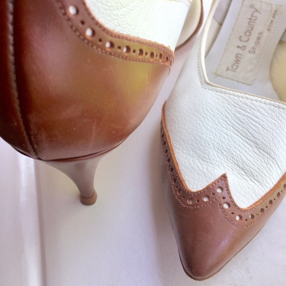 Town & Country (T & C) | Shoes | Vintage Wingtip Heels Rustic Wedding ...